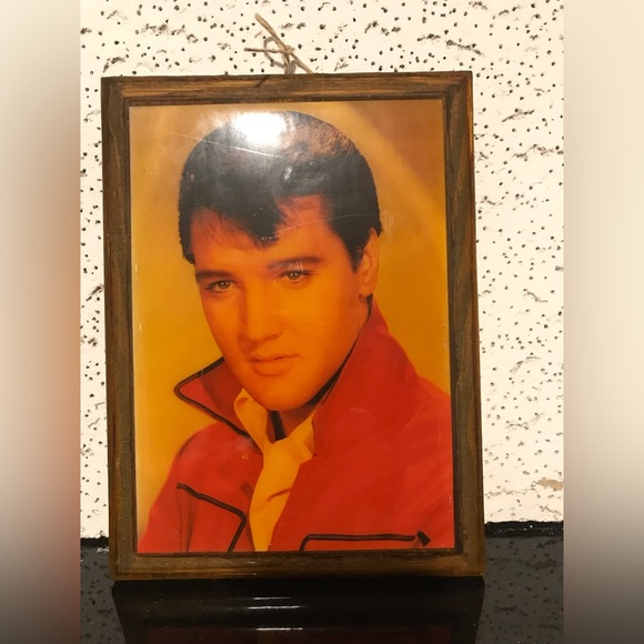 Vintage | Wall Decor | Vintage Elvis Wood Finished Wall Plaque Mini ...